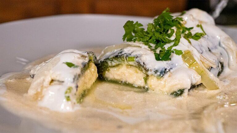 Chiles rellenos en crema | Actualizado marzo 2023